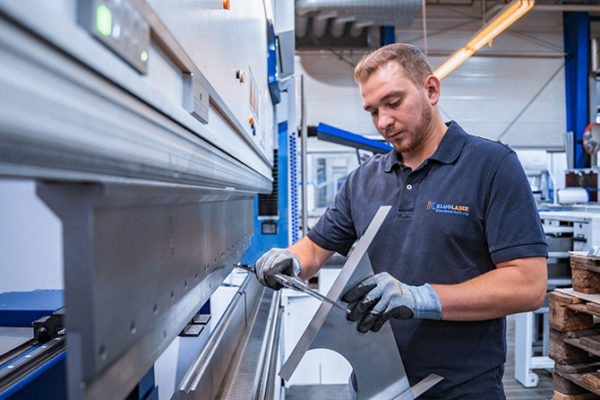 Die Profis für das Biegen und Abkanten von Blechen